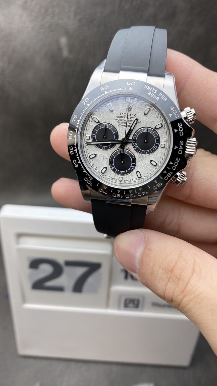 China Clean Factroy Daytona 116519 Meteorite Dial on Oysterflex Rubber ...