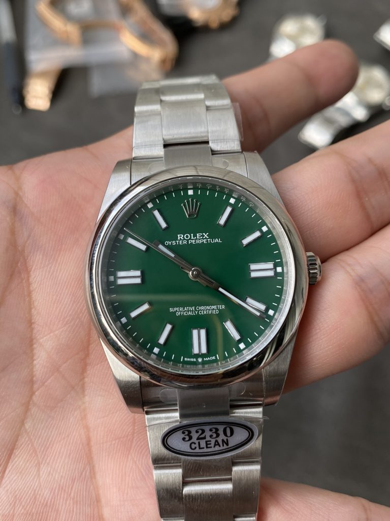 Clean Factory Oyster Perpetual 124300 CP OP 41mm Green Dial 904L Steel ...
