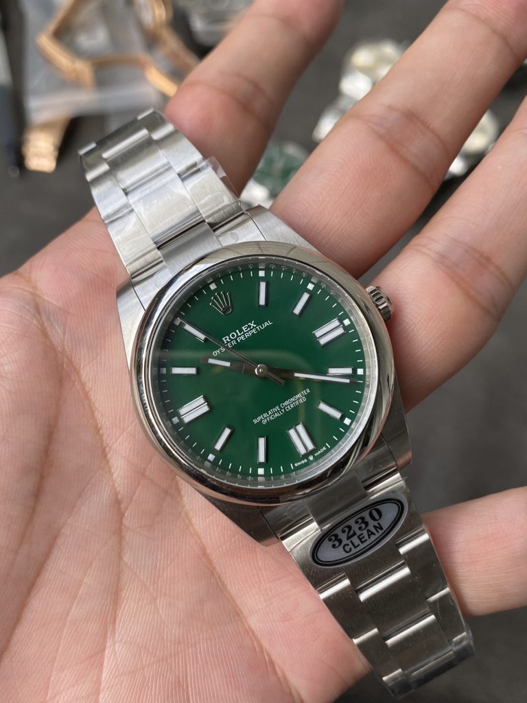 Clean Factory Oyster Perpetual 124300 CP OP 41mm Green Dial 904L Steel ...